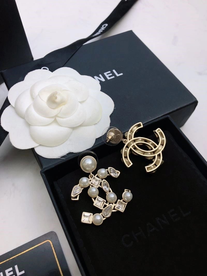 High accuracy Chanel Earrings