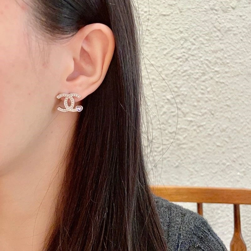 Accurate model Chanel Earrings
