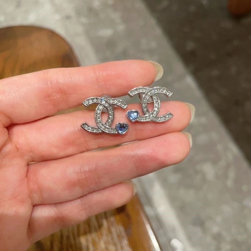 Accurate model Chanel Earrings