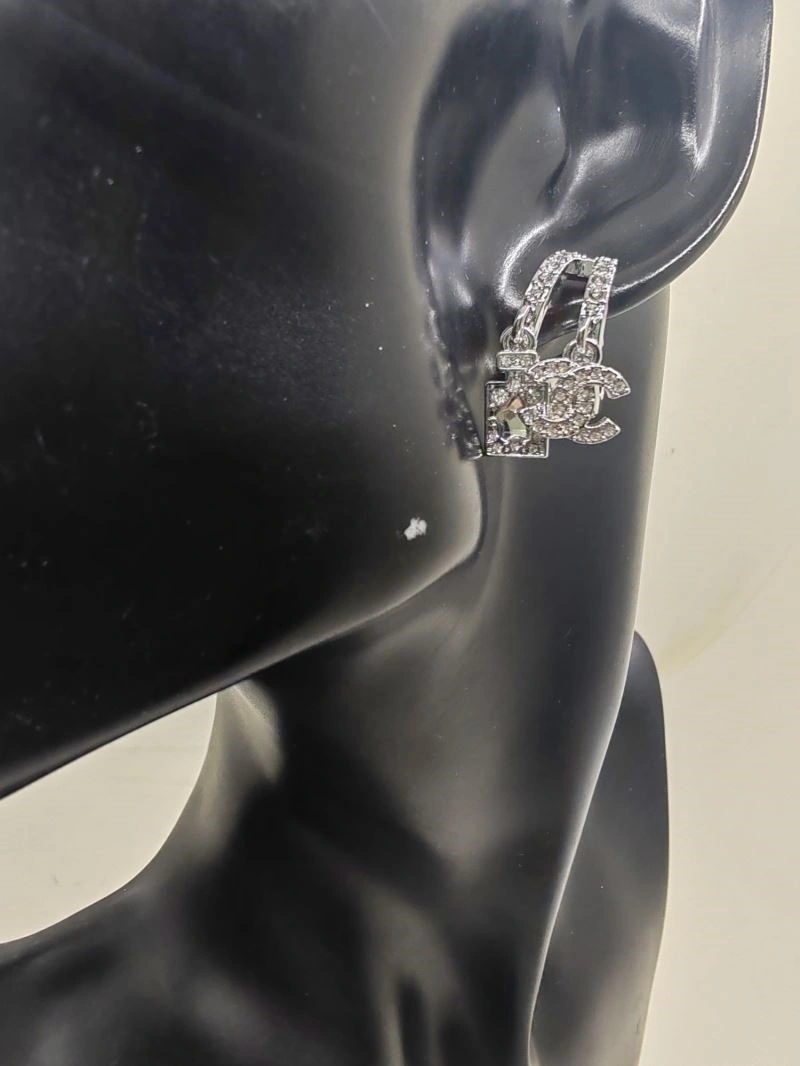 High fidelity Chanel Earrings