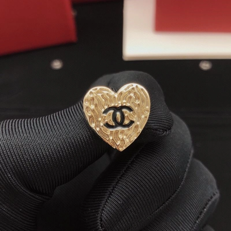 Top mirror Chanel Earrings
