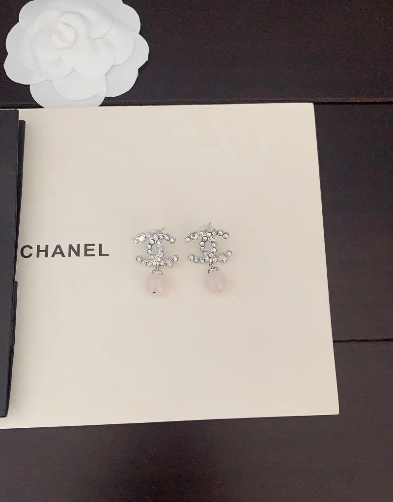 Top match Chanel Earrings