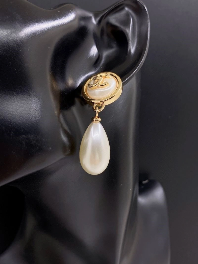 Brand-authenticated Chanel Earrings