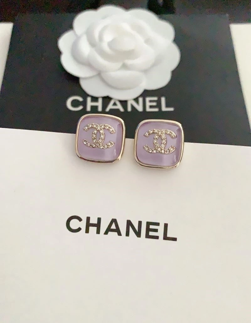 Top match Chanel Earrings