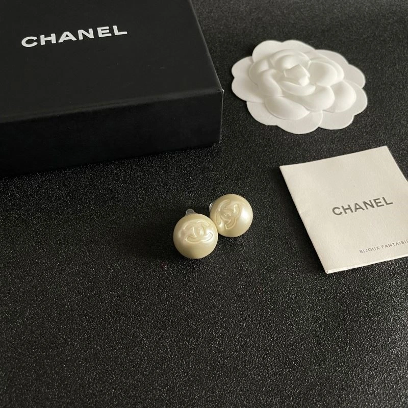 Cut-rate Chanel Earrings