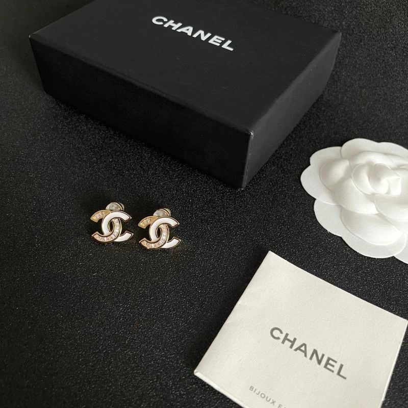 Low-cost Chanel Earrings