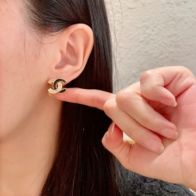 Low-cost Chanel Earrings