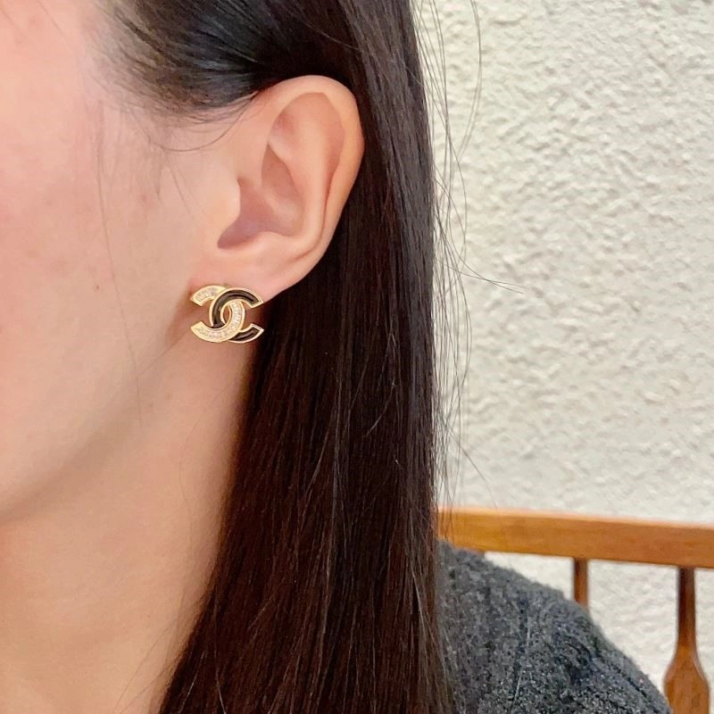 Low-cost Chanel Earrings