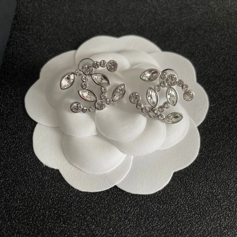 Top mirror Chanel Earrings