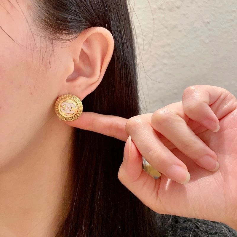 Accurate model Chanel Earrings