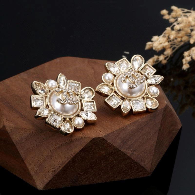 High fidelity Chanel Earrings