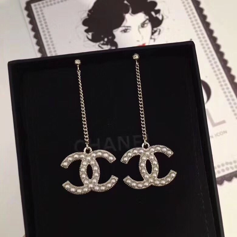 Top mirror Chanel Earrings