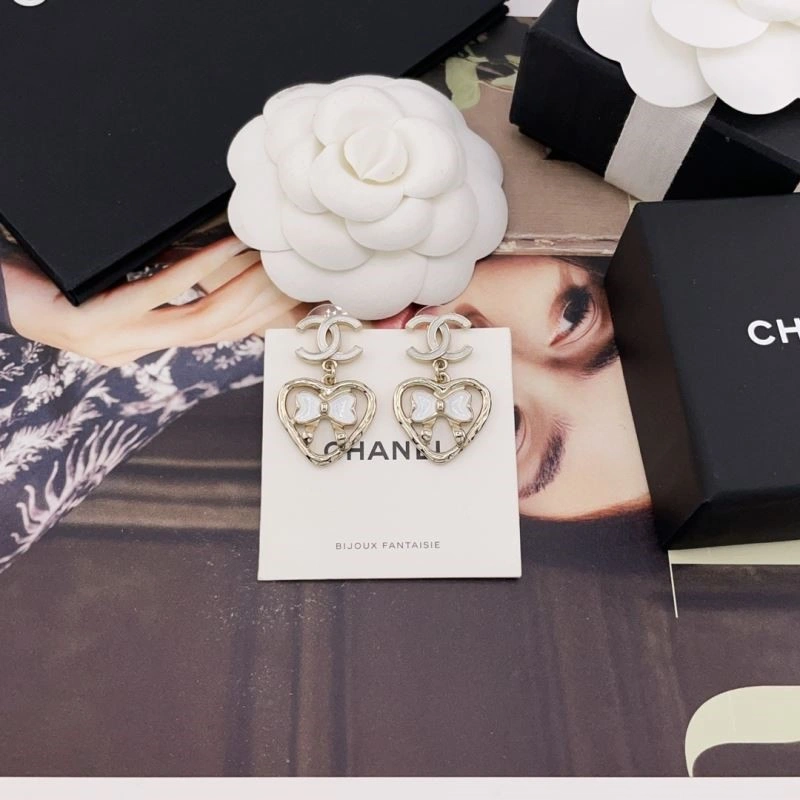 Top mirror Chanel Earrings