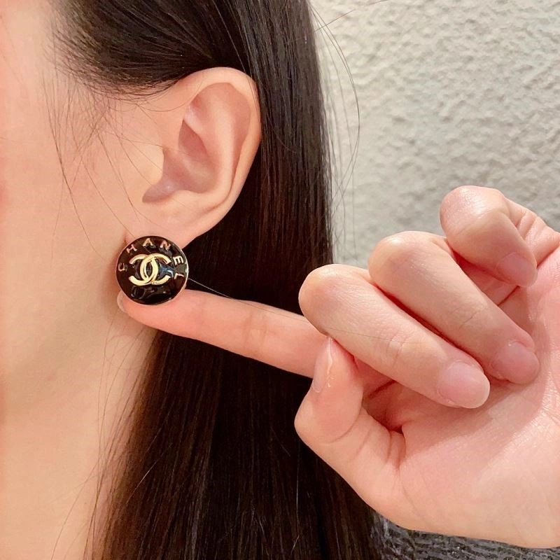 High accuracy Chanel Earrings