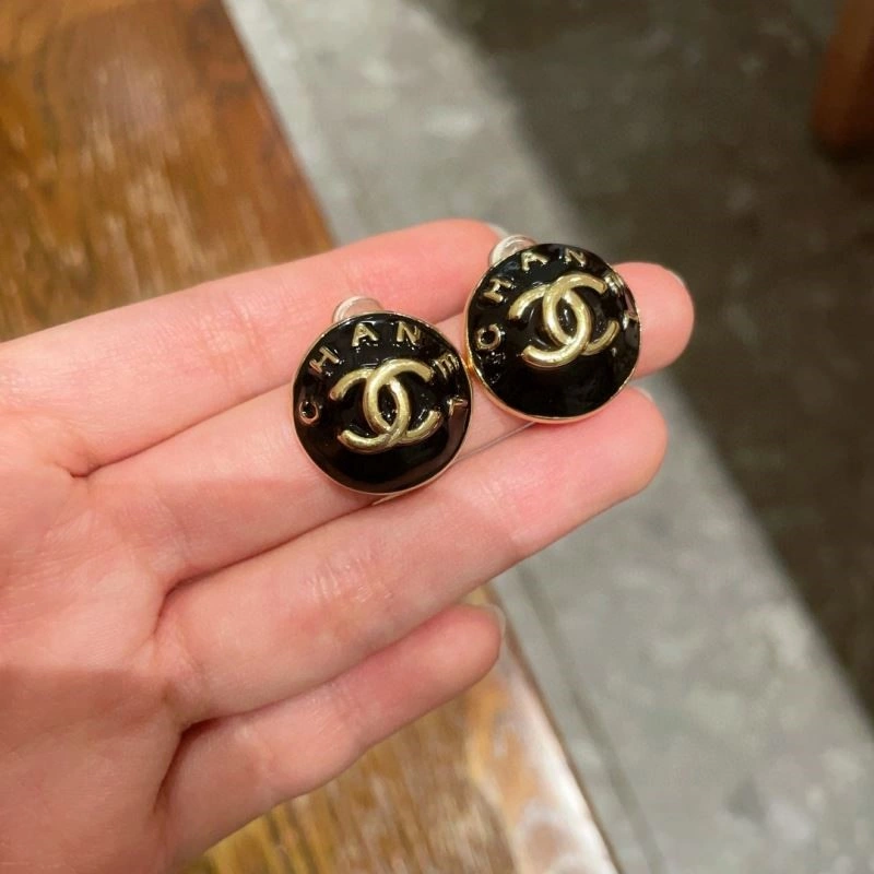 High accuracy Chanel Earrings