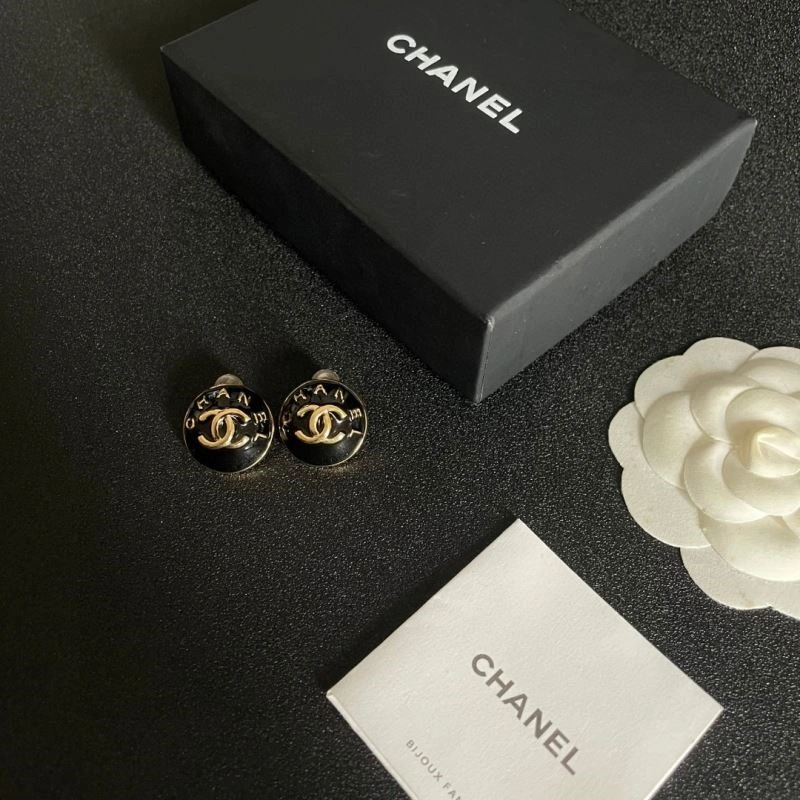 High accuracy Chanel Earrings