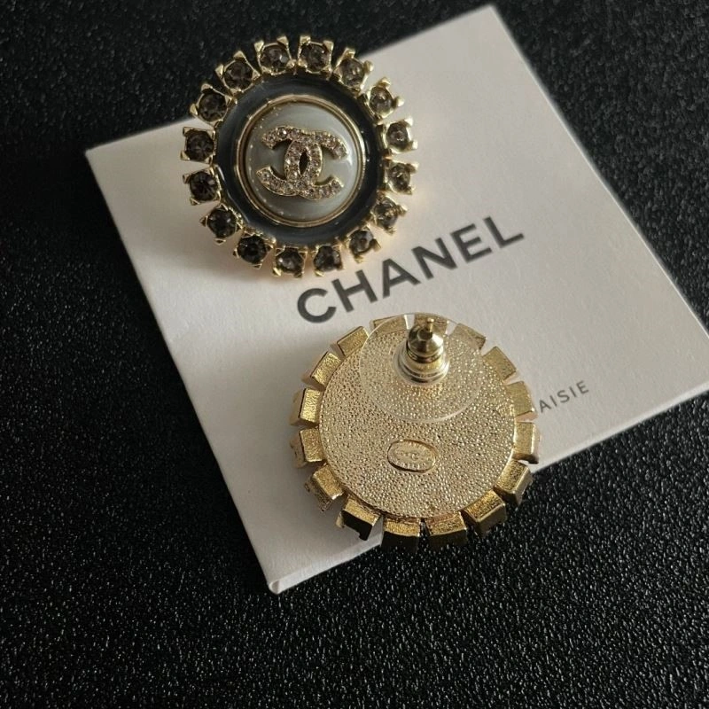 Top mirror Chanel Earrings
