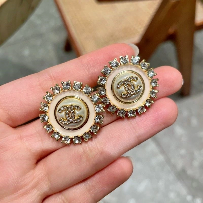 High fidelity Chanel Earrings