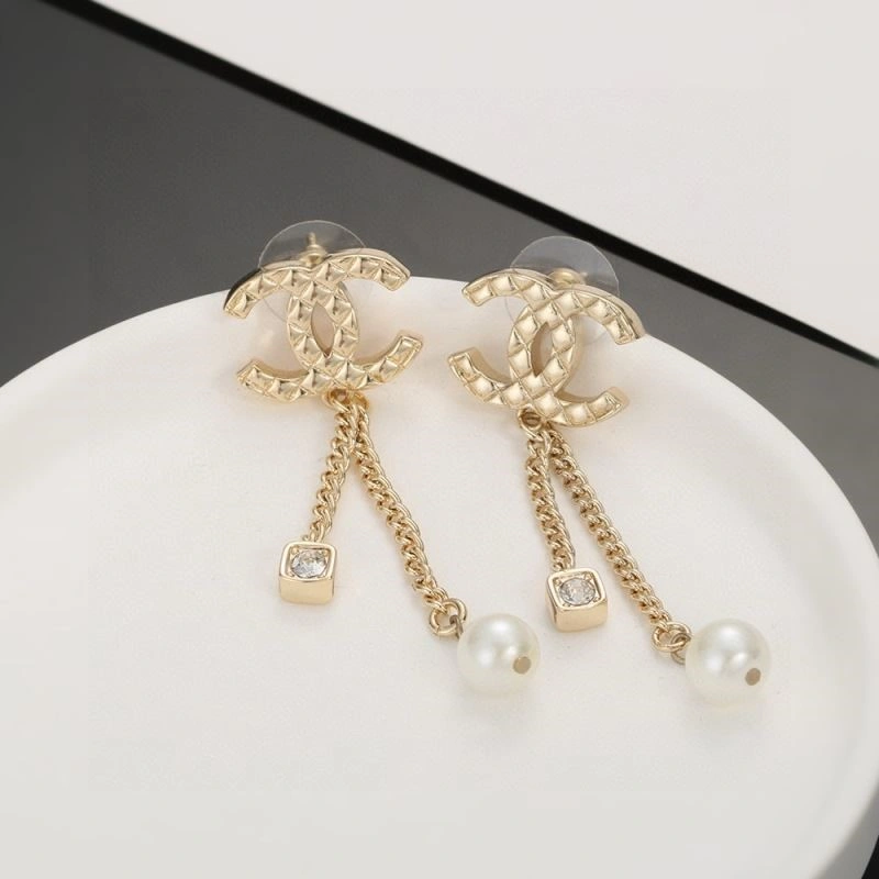 Accurate model Chanel Earrings