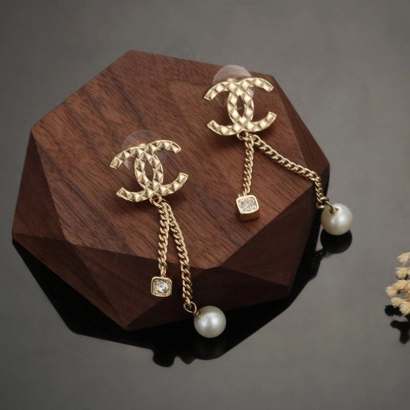 Accurate model Chanel Earrings