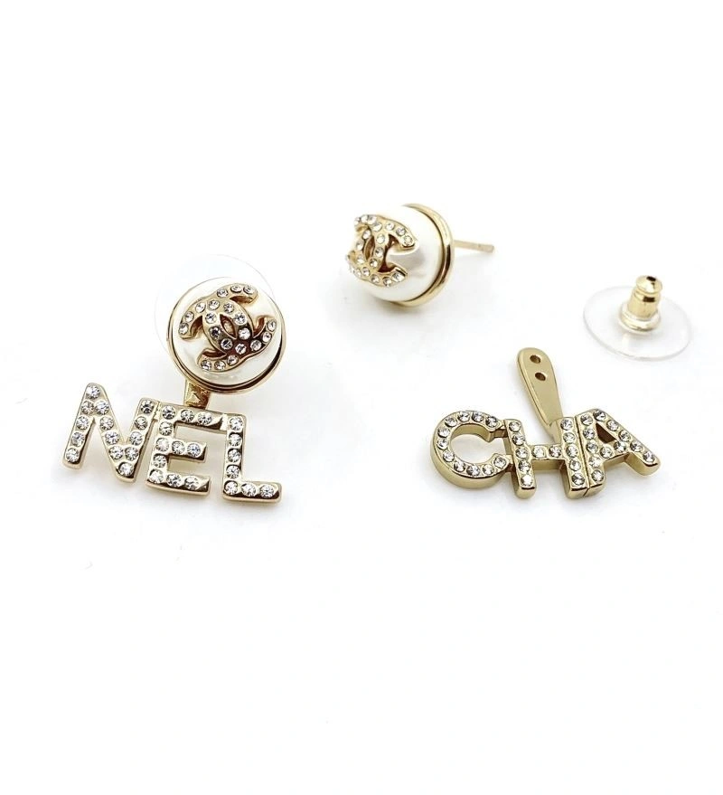 Top match Chanel Earrings