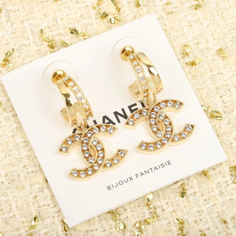 Top match Chanel Earrings