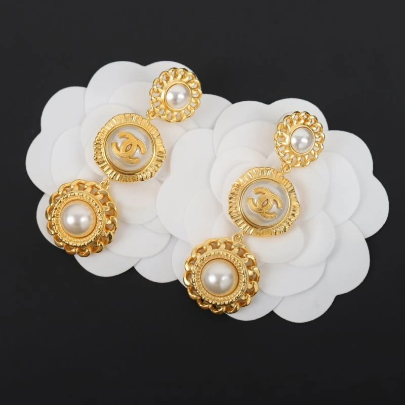 Low-cost Chanel Earrings