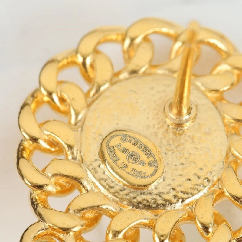 Low-cost Chanel Earrings