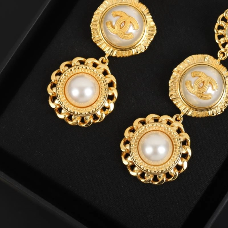 Low-cost Chanel Earrings
