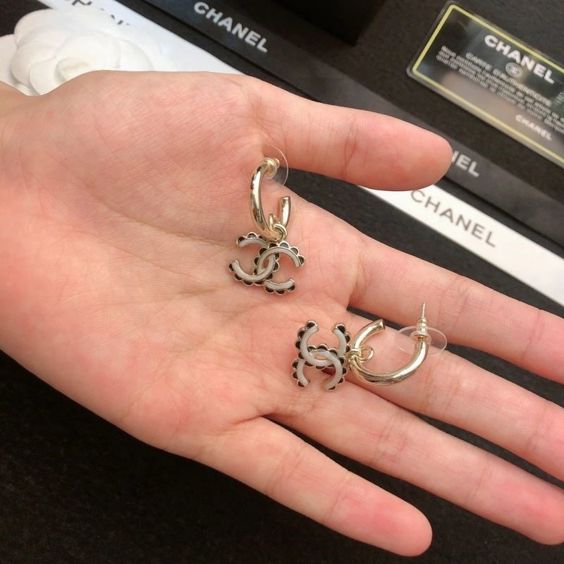 High fidelity Chanel Earrings