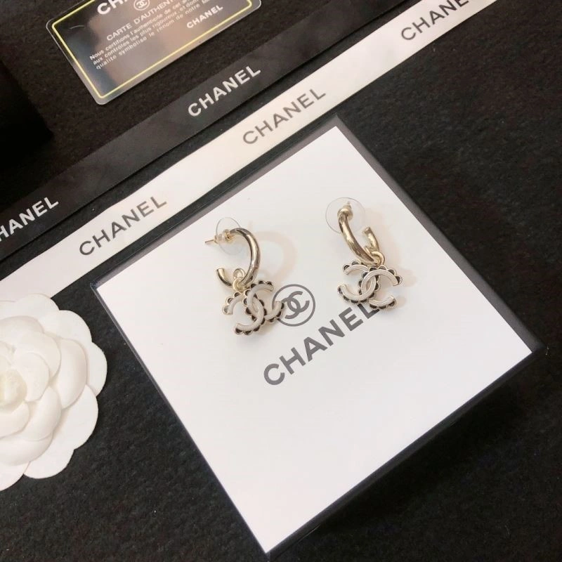 High fidelity Chanel Earrings