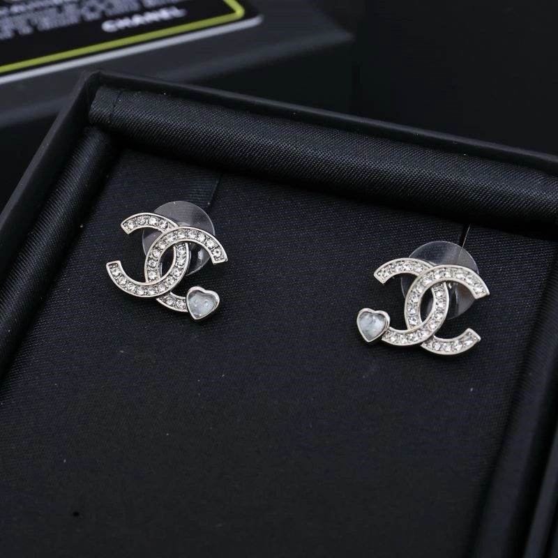 High accuracy Chanel Earrings