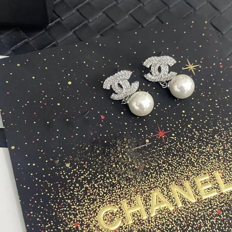 High accuracy Chanel Earrings