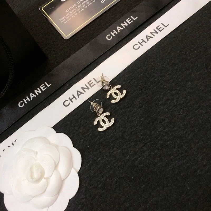 High accuracy Chanel Earrings