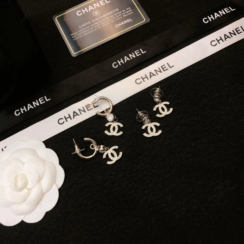 High accuracy Chanel Earrings