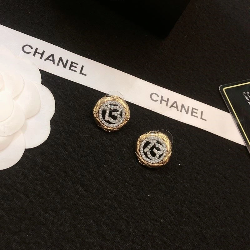 High accuracy Chanel Earrings