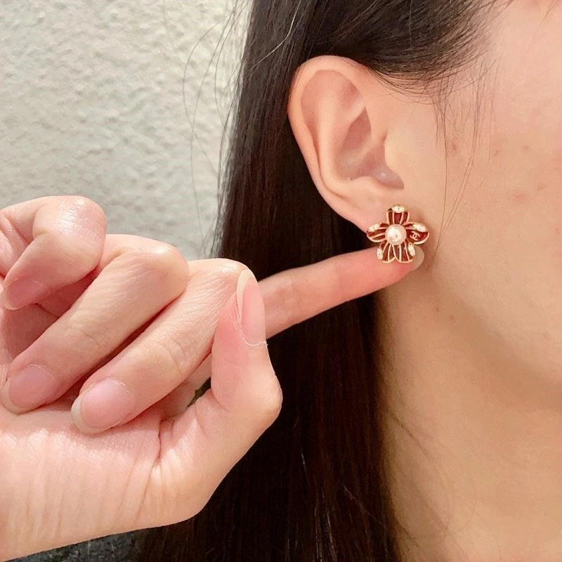 Low-cost Chanel Earrings