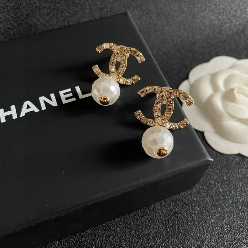Low-cost Chanel Earrings