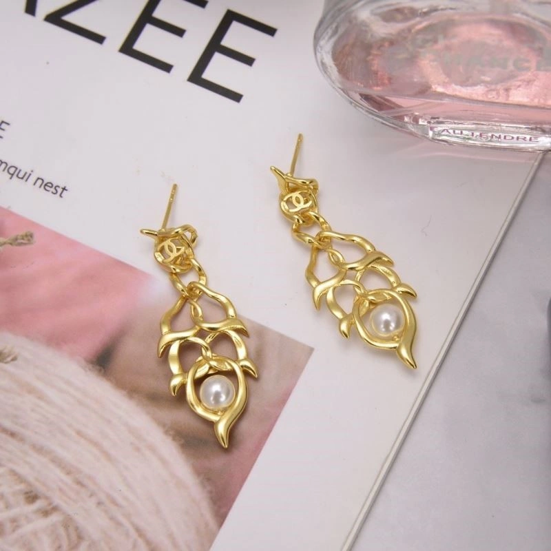 Low-cost Chanel Earrings