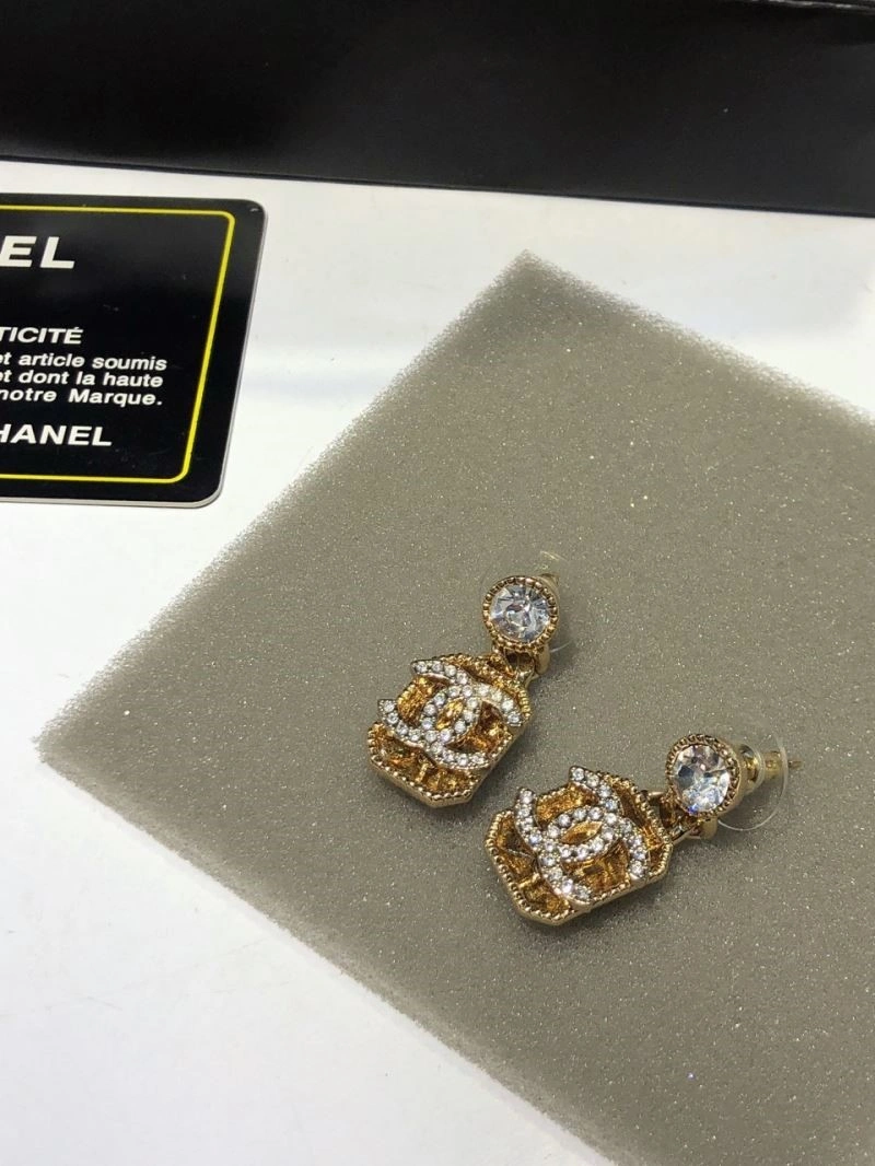 Top mirror Chanel Earrings