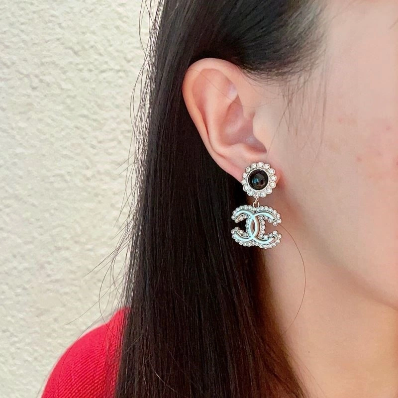 Low-cost Chanel Earrings