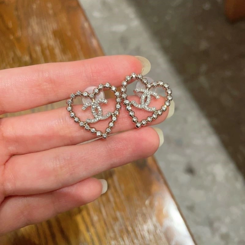 Low-cost Chanel Earrings