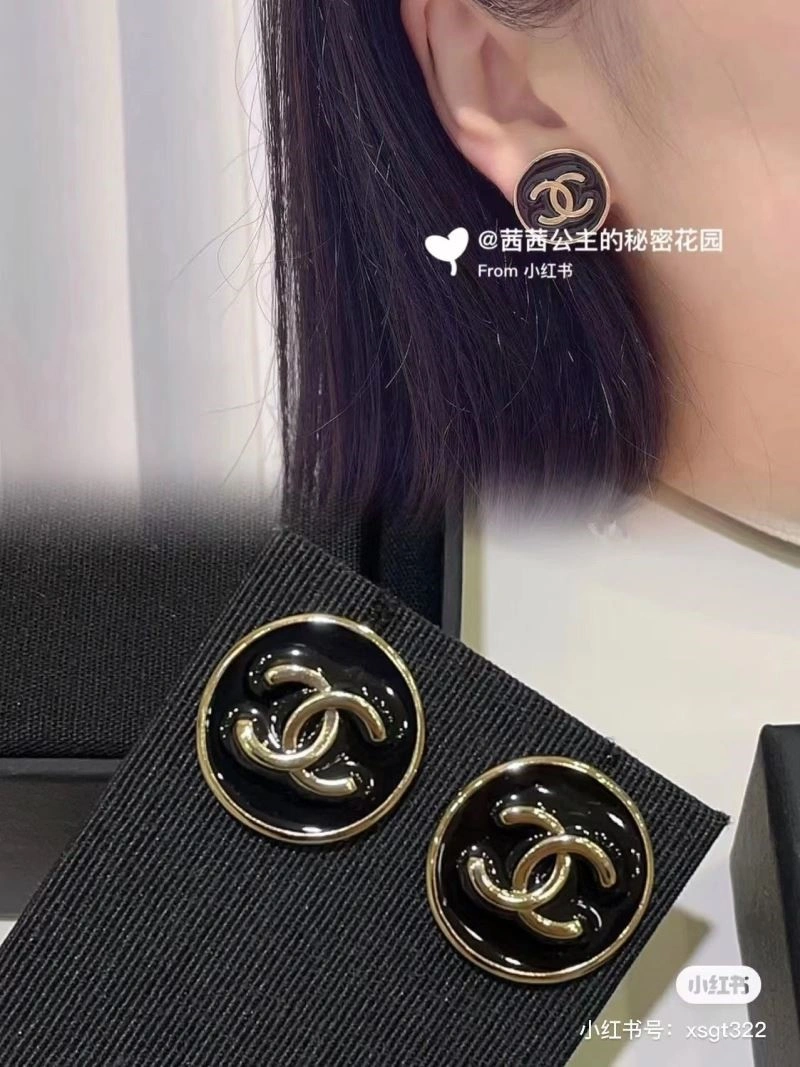 Top mirror Chanel Earrings