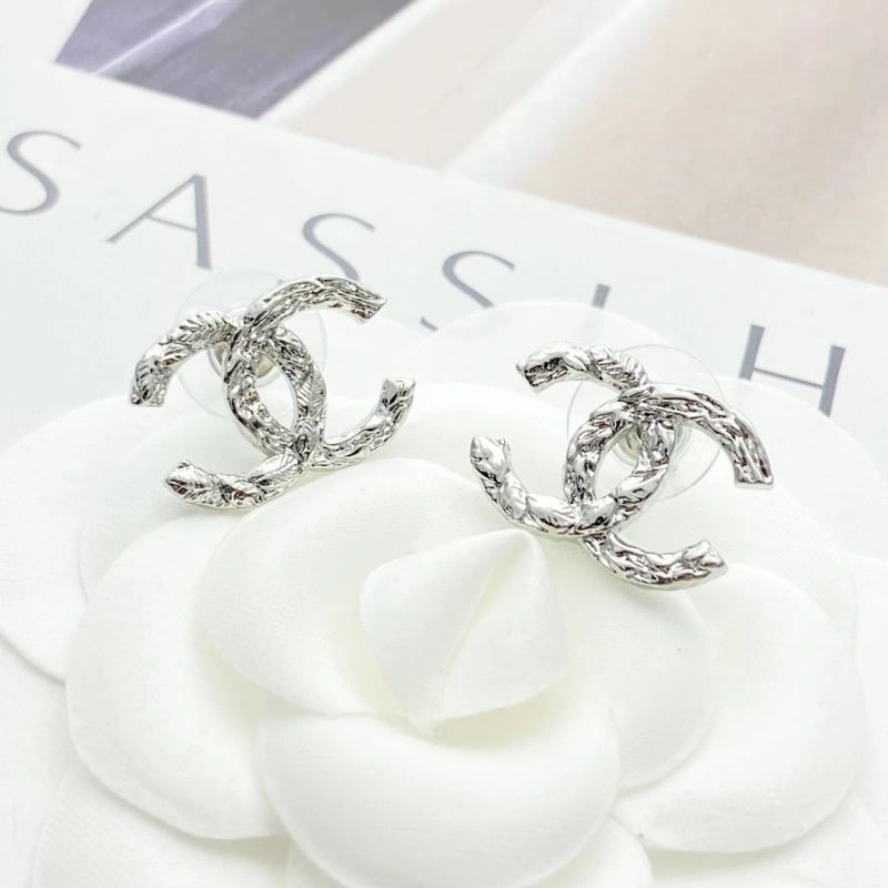 Top mirror Chanel Earrings