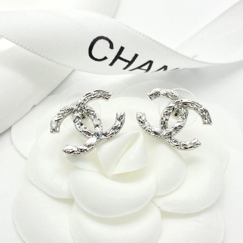 Top mirror Chanel Earrings