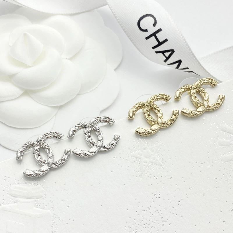 Top mirror Chanel Earrings
