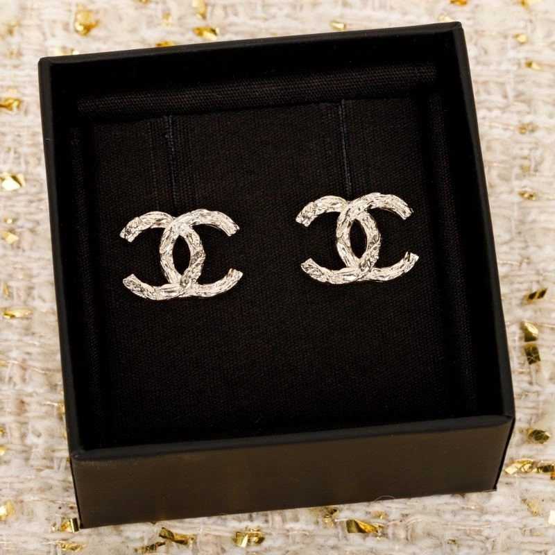 Top mirror Chanel Earrings
