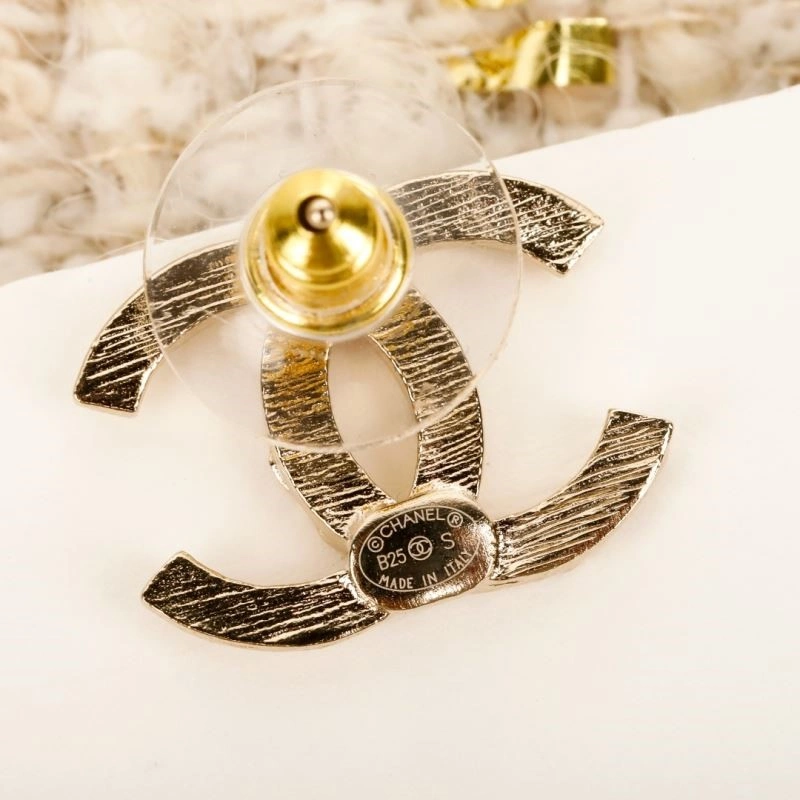 Top mirror Chanel Earrings
