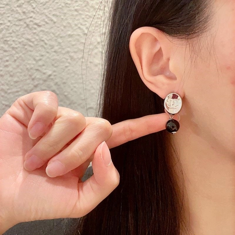 Accurate model Chanel Earrings