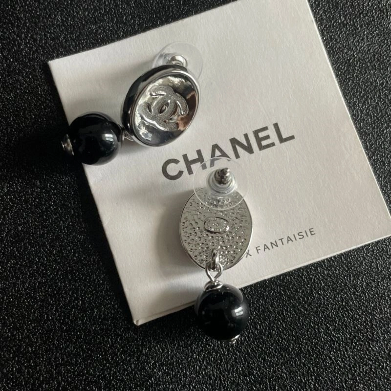 Accurate model Chanel Earrings
